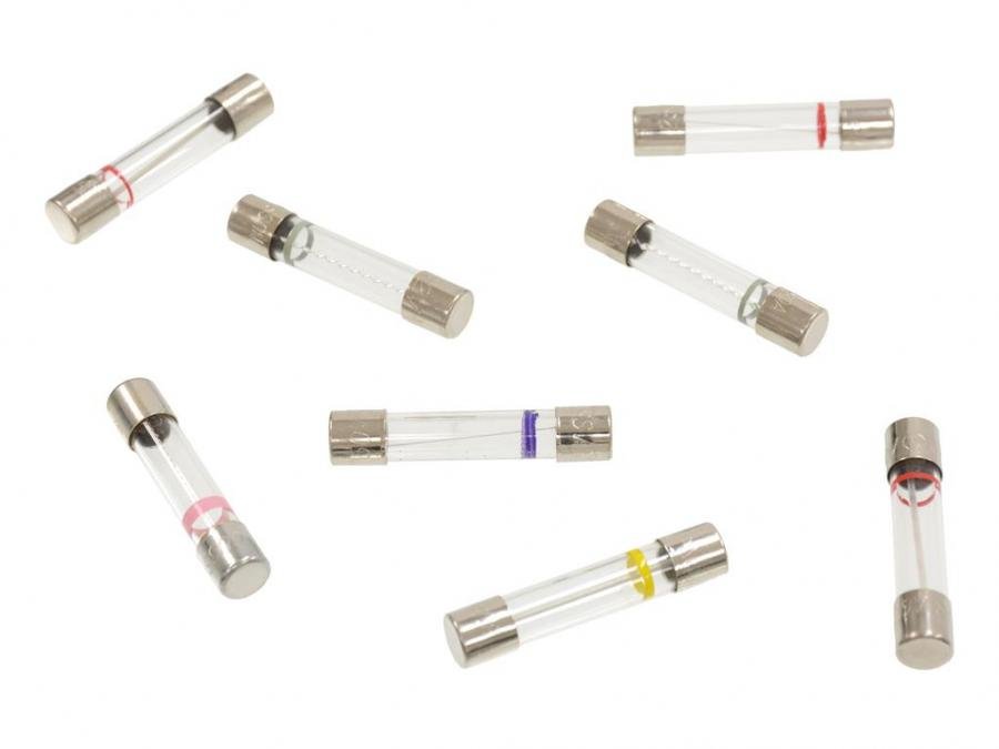 67 Fuse Set - Correct Color Coded - 8 Pieces | Corvette Depot